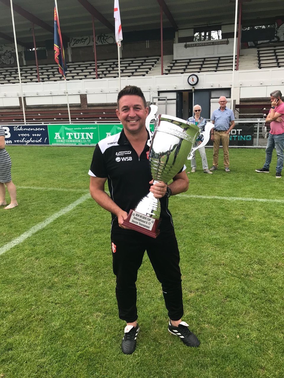 De Dubbeldammer thuis – Ronald Plaisier | v.v. Dubbeldam